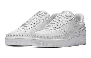 Nike Force 1 Low "star-studded" Sneakers