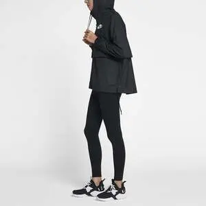 Nike Woven Jacket