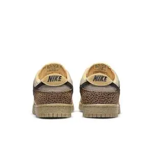 Nike Dunk Low Sneakers - Black/brown