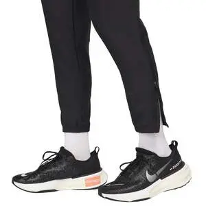 Nike Dri-fit Challenger Woven Pants