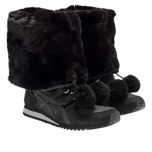 Onitsuka Tiger Winter Heaven Boots - Black