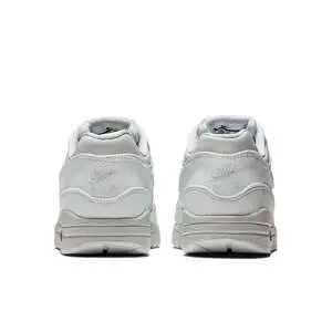 Nike Max 1 Lx Sneakers - Grey