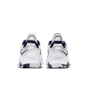 Nike Pg Tb Basketball Sneakers