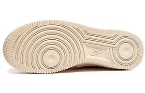Nike Force 1 Low Top Sneakers