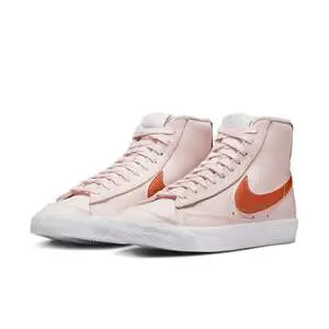 Nike Blazer Mid '77 Essential Sneakers - Pink/orange