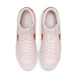 Nike Blazer Mid '77 Essential Sneakers - Pink/orange