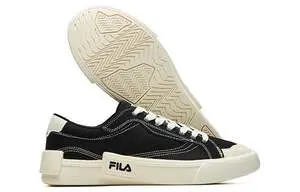 FILA FUSION Canvas Low Top Sneakers