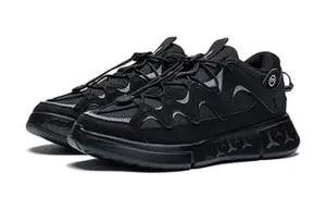 LI-NING Wade Essence 2.3 Lite Athletic Sneakers - Black