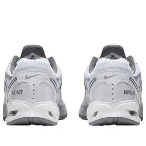 Nike Max Torch 4 Sneakers - Grey/black