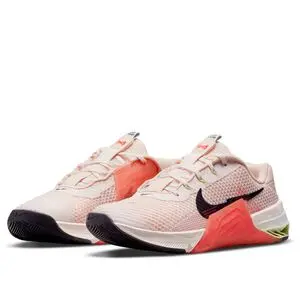 Nike Metcon Training Sneakers - Red/black