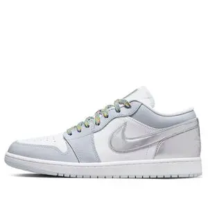 JORDAN 1 Low Se 'tear-away' Sneakers - White/silver
