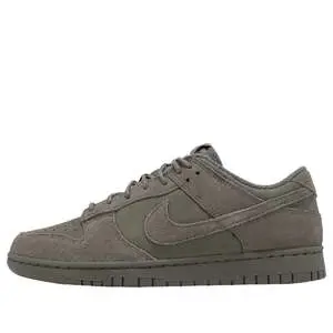 Nike Dunk Low Se Suede Sneakers