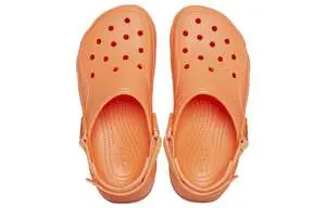 CROCS Hiker Xscape Clogs