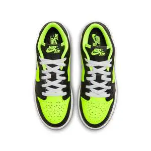 JORDAN 1 Se "black Cat" Low Top Sneakers - Volt/white/black
