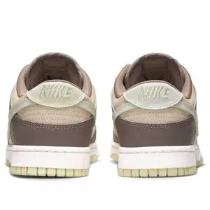 Nike Dunk Low "velcro Tongue Milk Tea" Sneakers - Brown