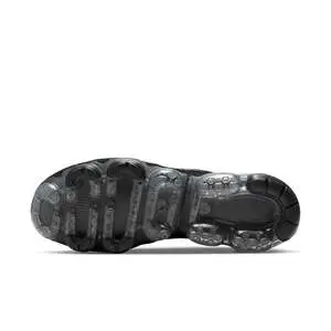 Nike Vapormax Flyknit 3 Athletic Sneakers - Black
