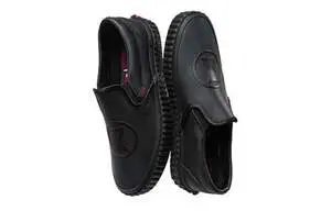VANS Marvel X Widow Slip-on Sneakers