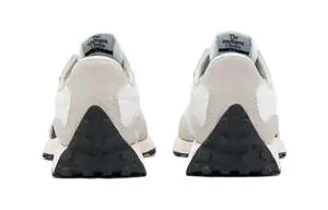 NEW BALANCE 327 Sneakers - Cream/grey