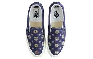 VANS Kith X Og Classic Slip-on Lx 'medallion' Sneakers - Blue