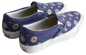VANS Kith X Og Classic Slip-on Lx 'medallion' Sneakers - Blue