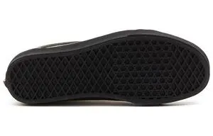 VANS Authentic Low Top Sneakers - White/black