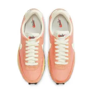 Nike Daybreak Se "light Madder Root" Sneakers - Pink