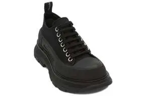 Alexander McQueen Tread Slick Lace Up Sneakers - Black