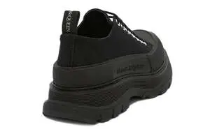 Alexander McQueen Tread Slick Lace Up Sneakers - Black