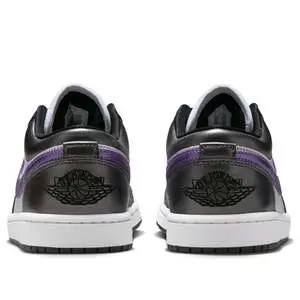 JORDAN 1 Low Se Sneakers