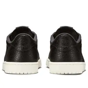 JORDAN 1 Low Og "no Swoosh Pack