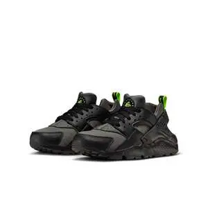 Nike Huarache Run Low Top Sneakers - Black