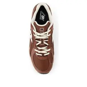 NEW BALANCE 740 Sneakers - Rich Oak