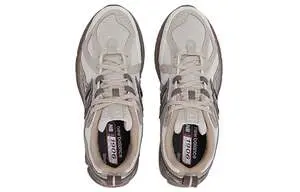 NEW BALANCE 1906r Sneakers