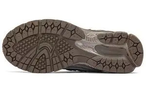 NEW BALANCE 1906r Sneakers