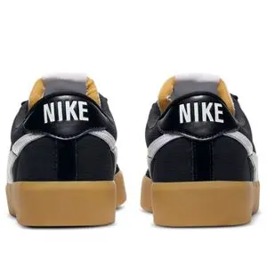Nike Bruin React Sb Gum Sole Sneakers - Black
