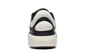 LI-NING Yunyou C4d Sneakers - Black/white