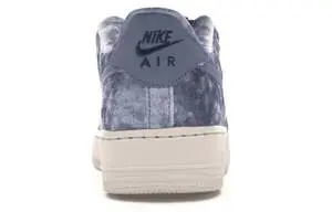 Nike Force 1 Lv8 Low Top Sneakers - Blue/white