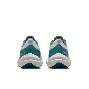 Nike Zoom Winflo Athletic Sneakers - Grey/blue