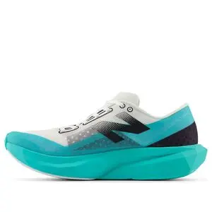 NEW BALANCE Fuelcell Rebel V4 Sneakers - Teal/blue