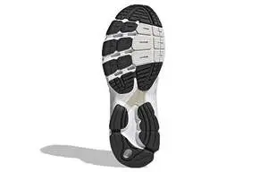 Adidas Astir Sneakers - White/gray