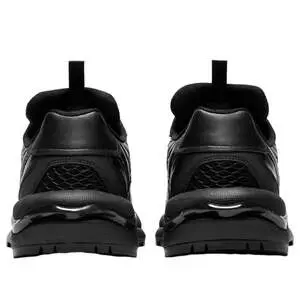 Onitsuka Tiger Tigtrail Athletic Sneakers - Black