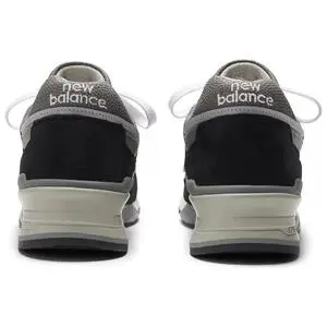 NEW BALANCE 997 "black Grey" Sneakers - Black/grey