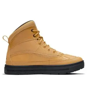 Nike Woodside 2 High "wheat" Boots