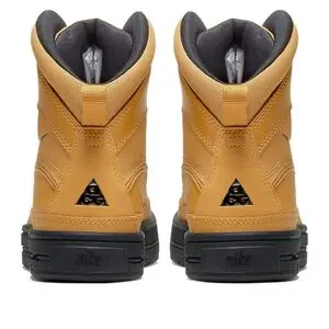 Nike Woodside 2 High "wheat" Boots