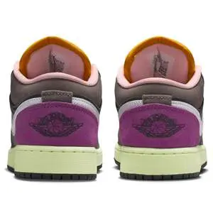 JORDAN Air 1 Low Se Sneakers - Brown/pink