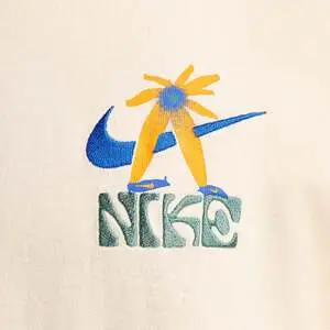 Nike Max90 Embroidered Graphic T-shirt