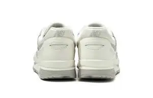 NEW BALANCE 1600 Low Top Sneakers - White