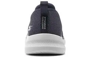 Sketchers Go Walk 6 First Class Slip On