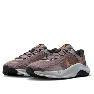 Nike Legend Essential 3 Next Nature Premium Sneakers - Grayred