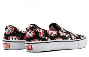 VANS Supreme X Slip-on '666